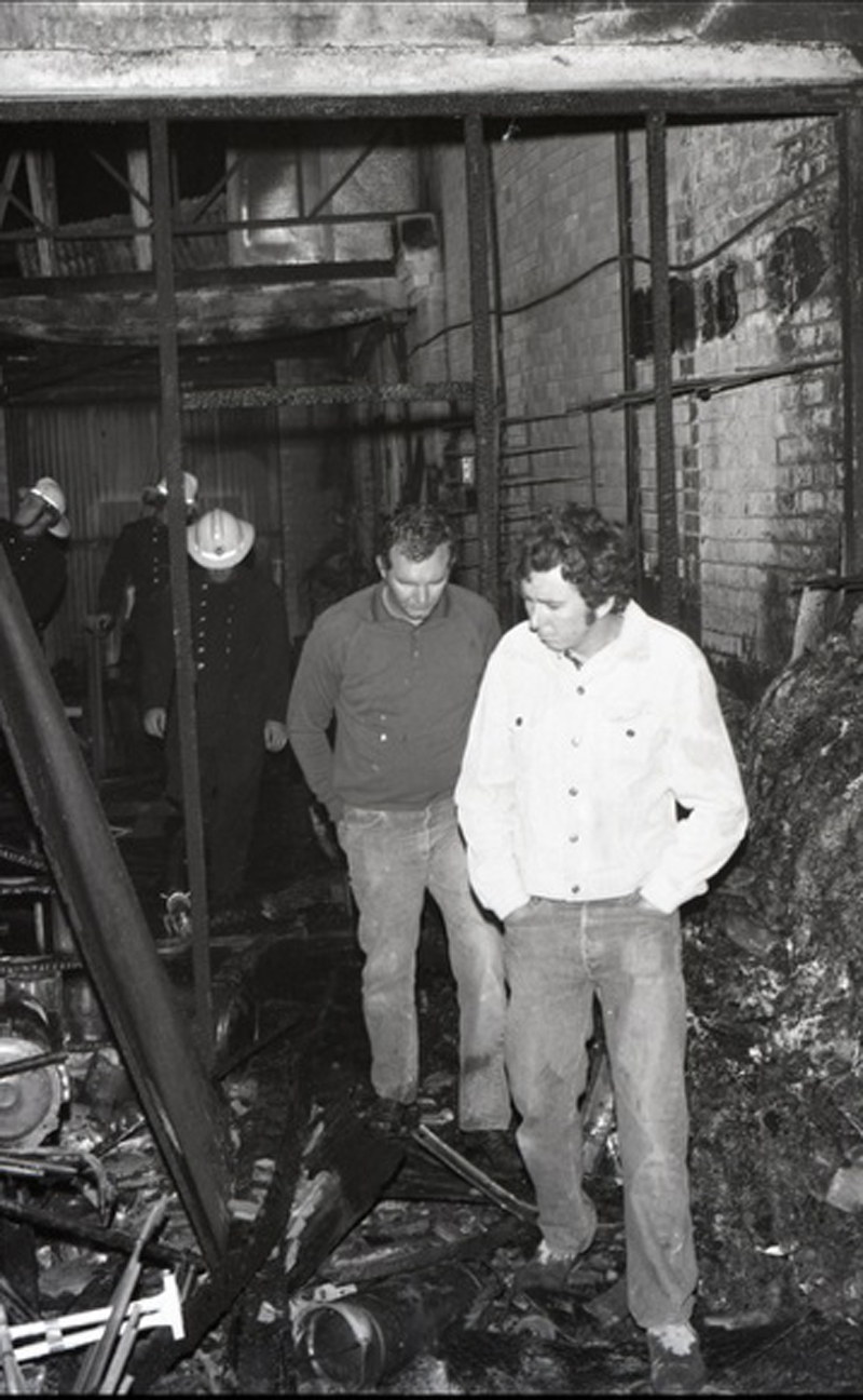 1971 Cordingley Factory Fire Hay St Mike Singleton 205 (6) – Surfing ...